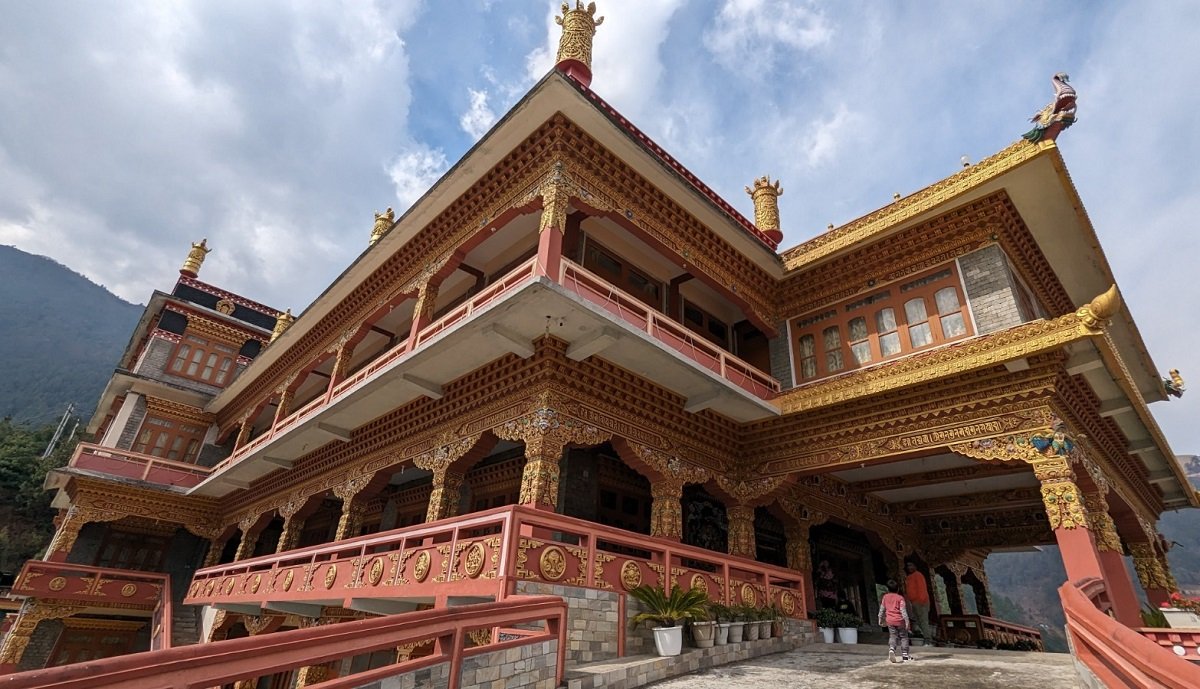 The main tourist destination along Arunachal's Tawang route is Dirang ...